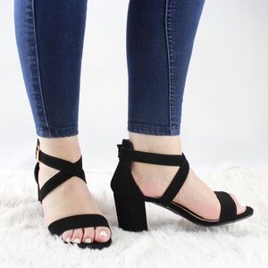 Shoes | Black Open Toe Block Heel Sandal | Poshmark